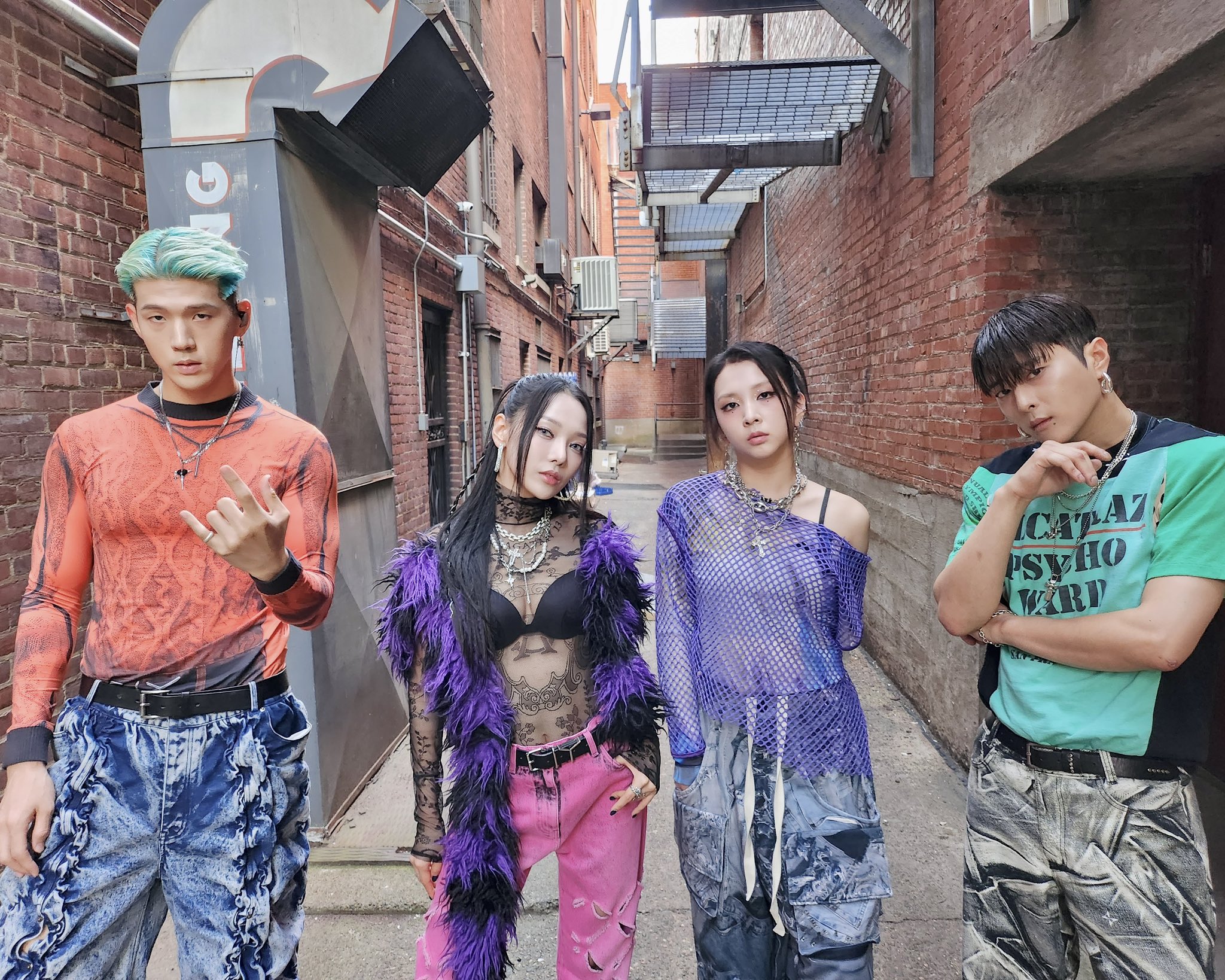 Media 5065387 by KARD