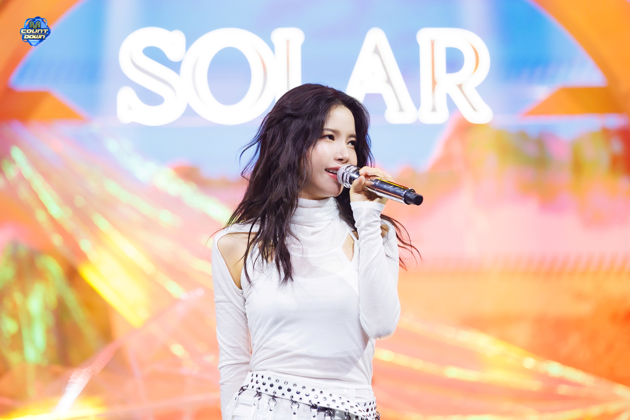 Media 5524060 by Mnet