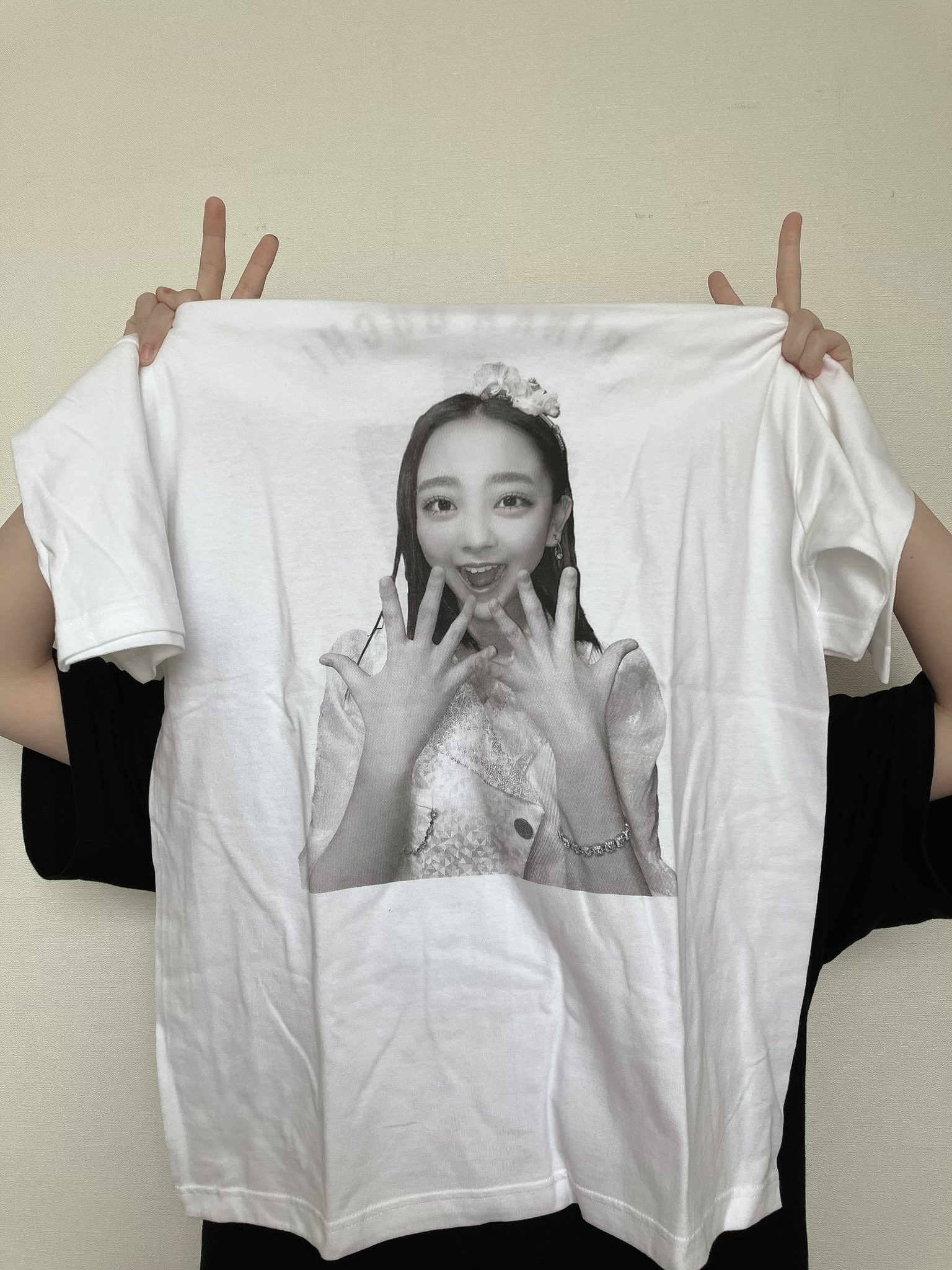 Media 5537279 by Ouchi Rinka