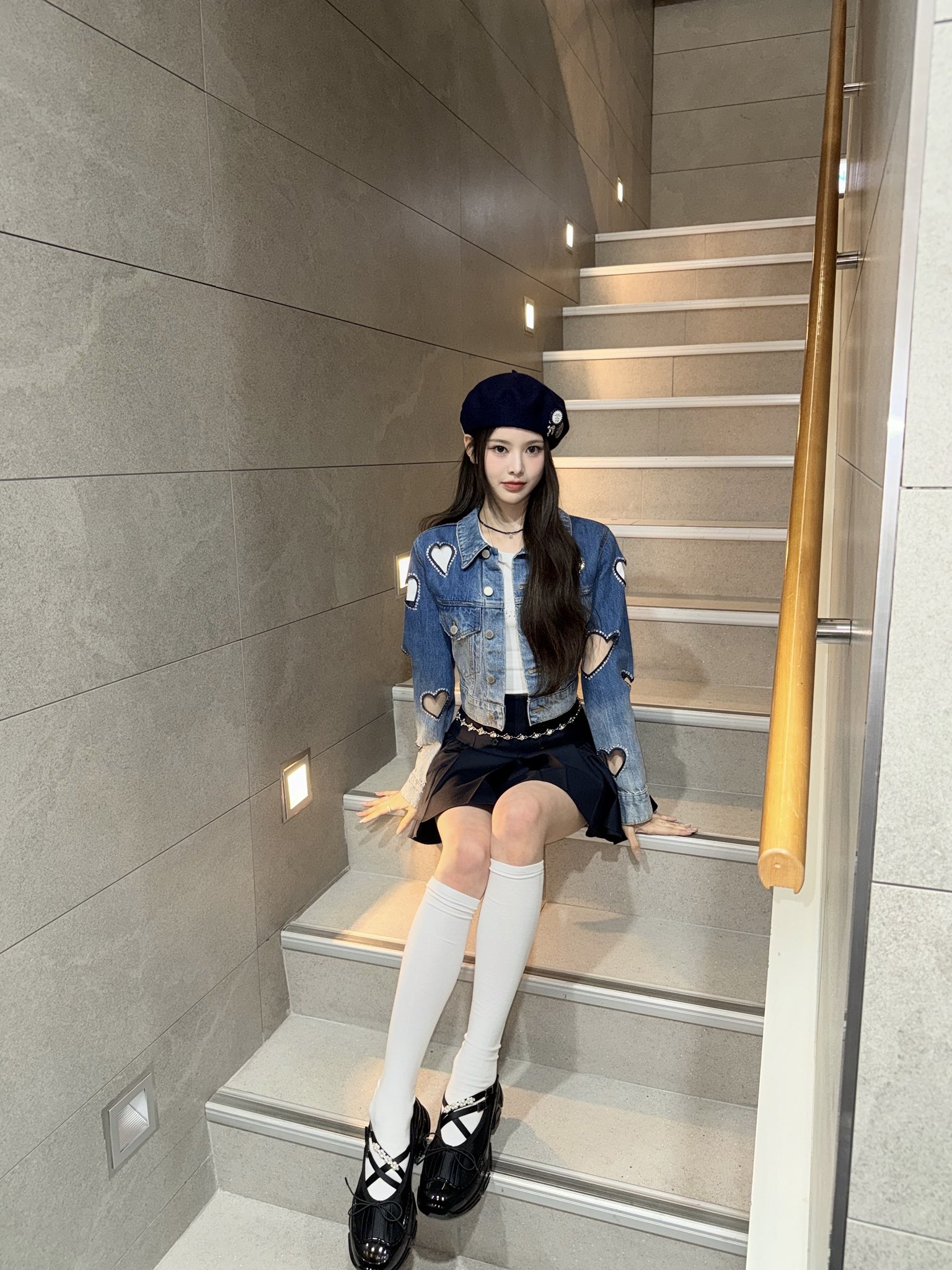 Media 6210449 by izna