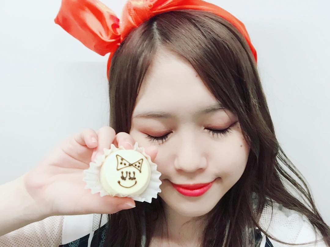 Media 718276 by Takeuchi Mai